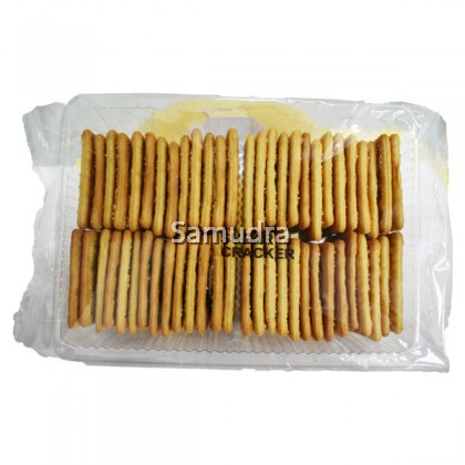 Samudra Sugar Crackers 300g (Counter pack)